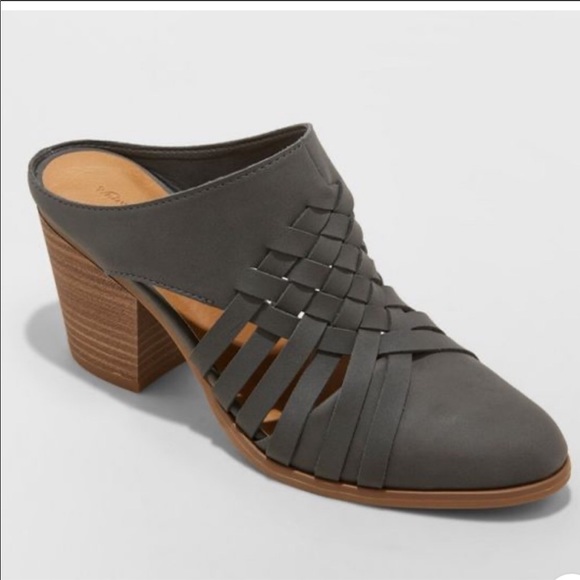 Universal Thread | Shoes | New Universal Thread Heeled Mules | Poshmark